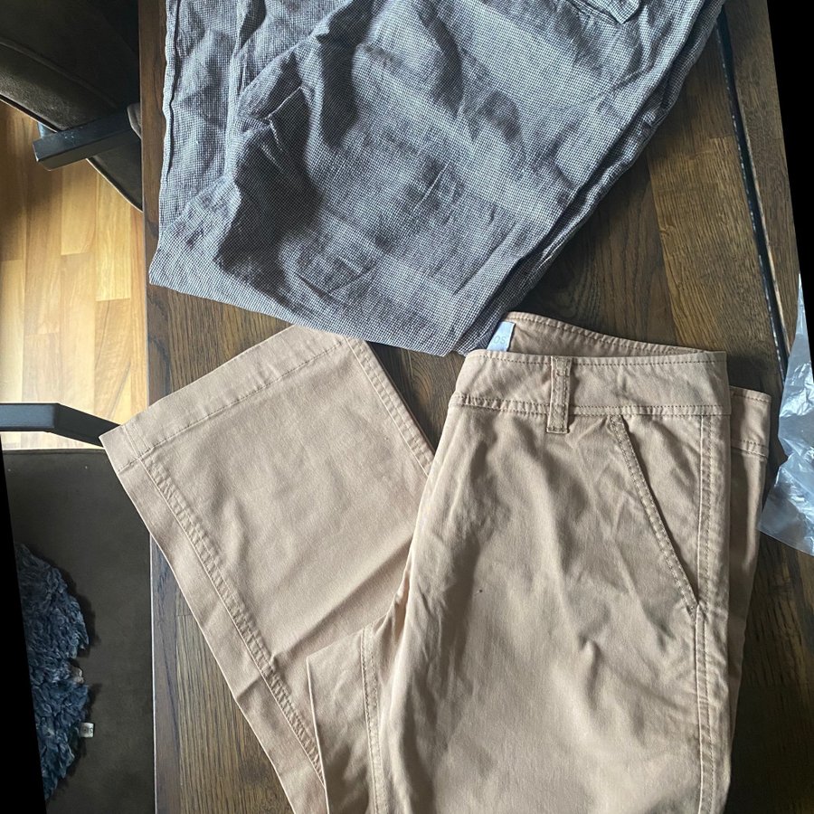 2 stycken Hope ”Krissy” linnebyxor och chinos E.. | Köp på Tradera ...