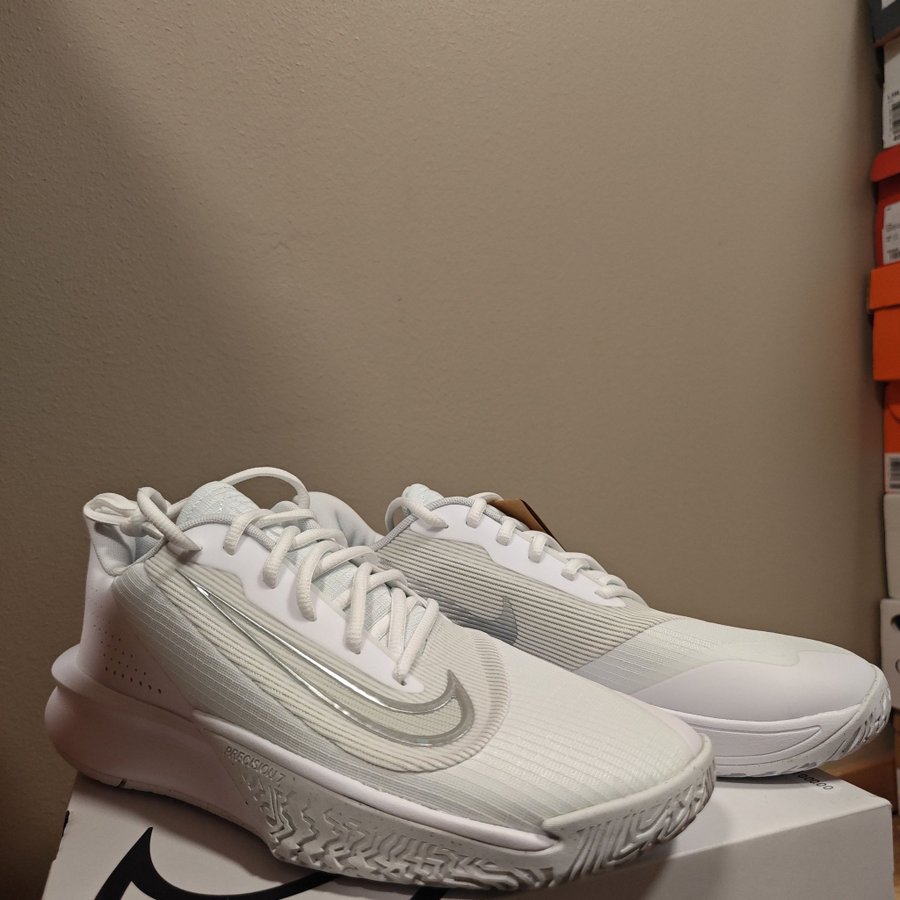 Nike Precision VII, Sneakers, V.. | Köp från Outletberg på Tradera ...