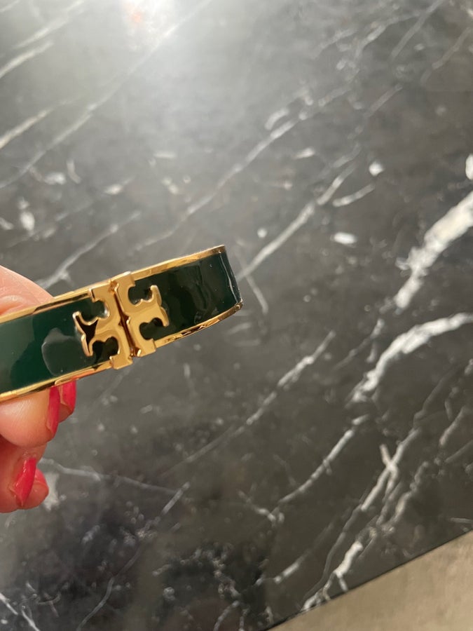 Tory Burch armband | Köp på Tradera (736830429)