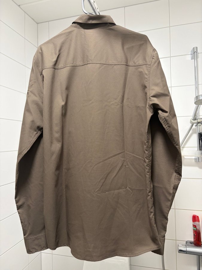 Fjällräven Hjort Shirt Herr M | Köp på Tradera (733497979)