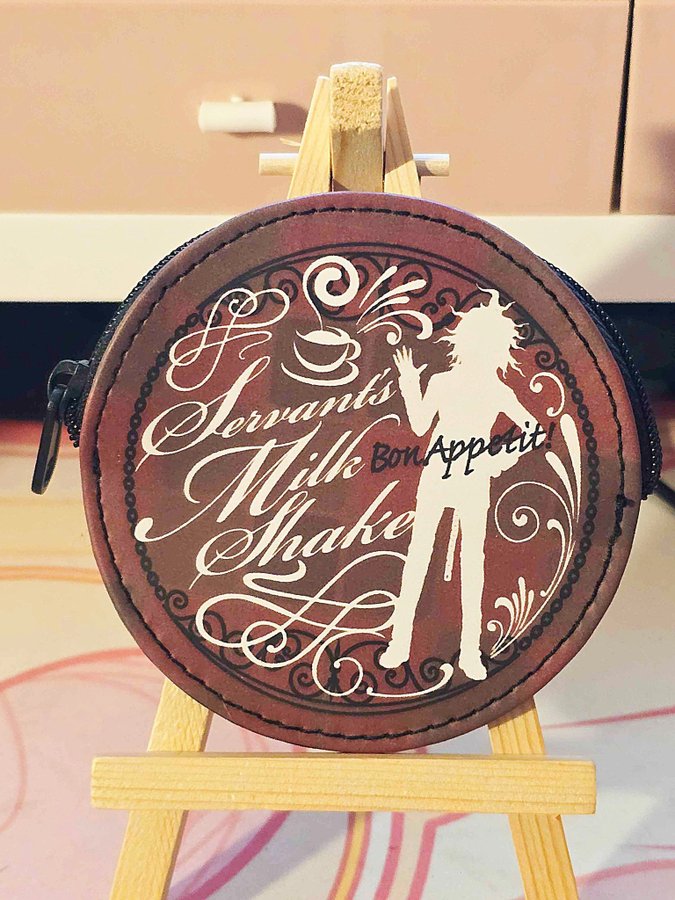 RARE Servant Nagito Komaeda Coin Purse -- Danga.. | Köp på Tradera ...