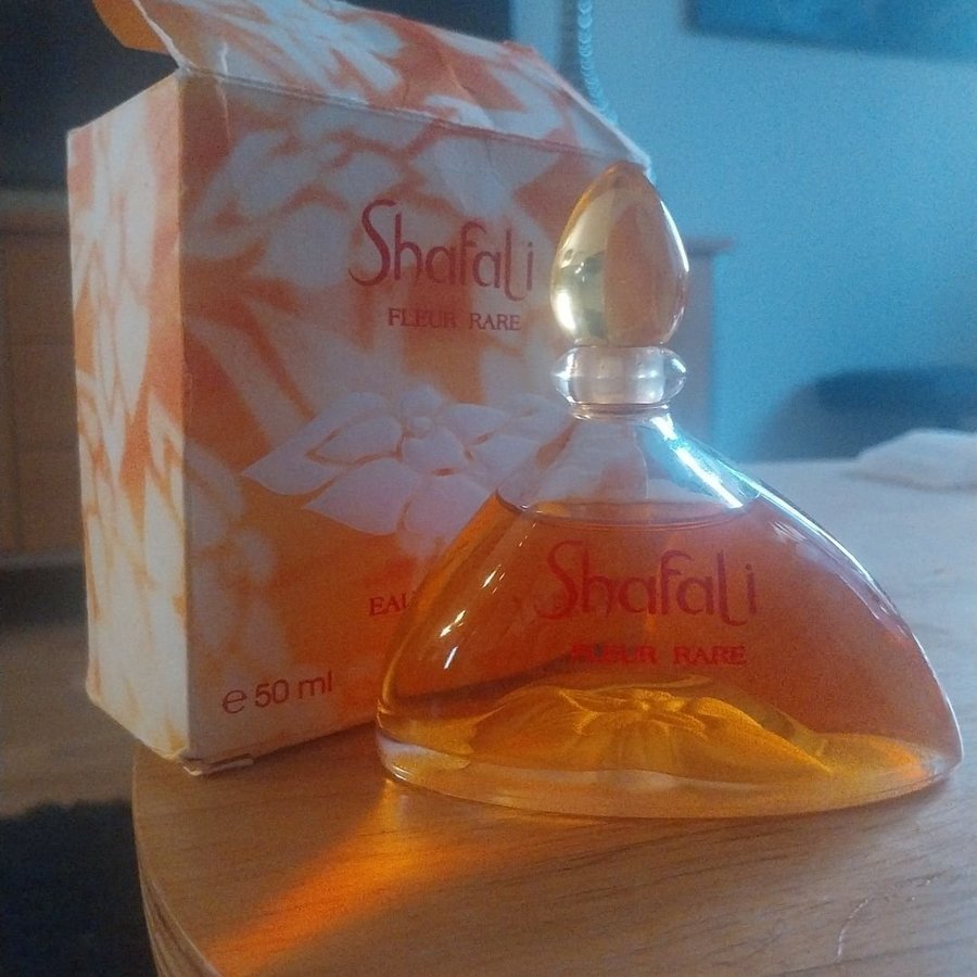 Shafali Fleur Rare Eau de Parfum 50ml | Köp på Tradera (710354203)