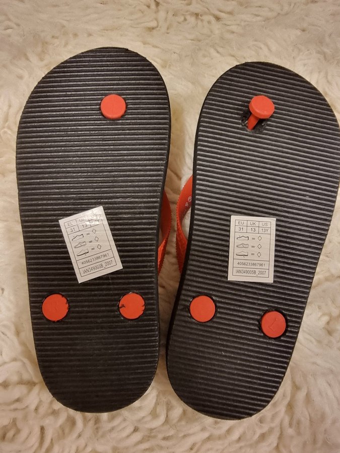 Star Wars Flip-Flops/tofflor, Storlek 31 | Köp på Tradera (734194882)