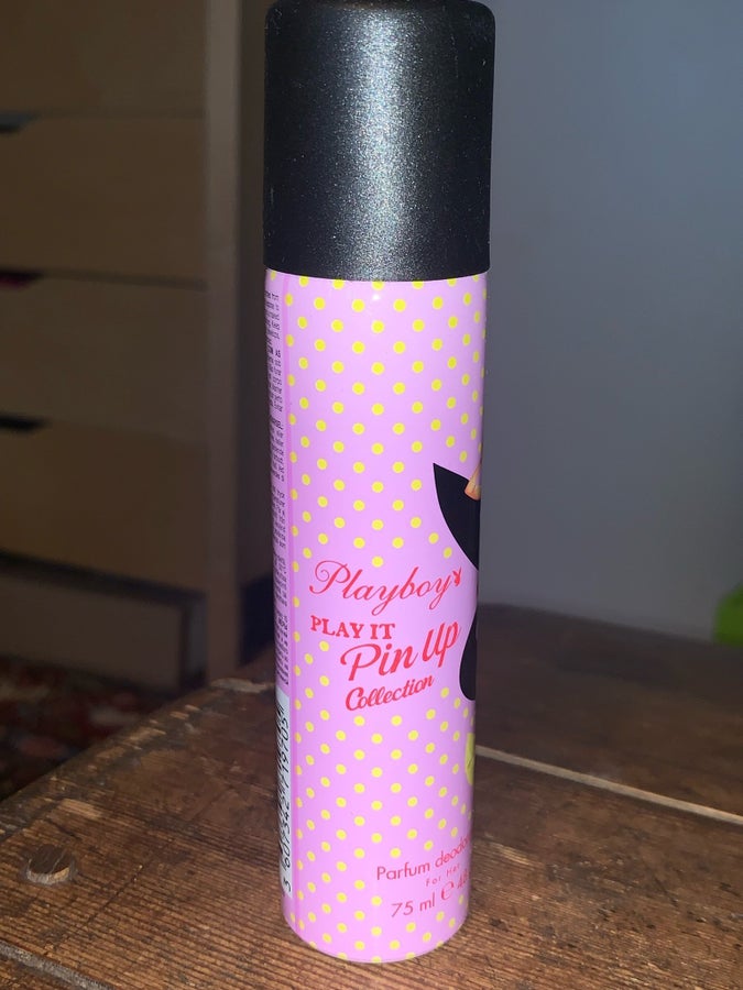 Playboy Play It Pin Up – Mycket ovanlig Parfum .. | Köp på Tradera ...