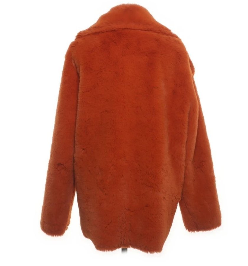 Supersnygg pälsjacka från Icon pop×Gina tricot .. | Köp på Tradera ...