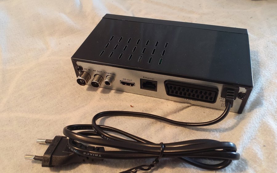 Digital Full-HD DVB-T2 HEVC Receiver med PVR | Köp på Tradera (733942945)