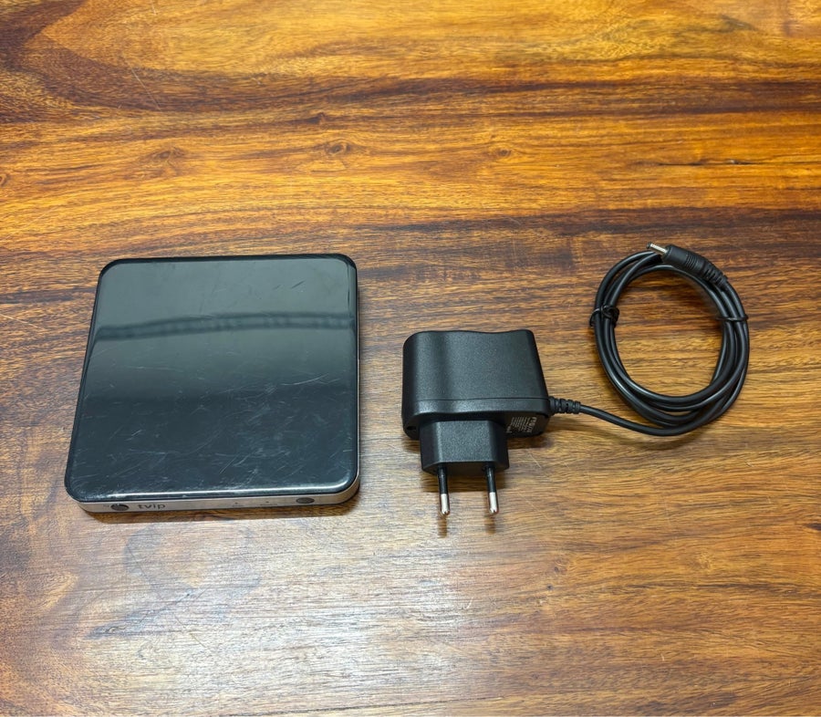 Se produkter som liknar TVIP S-Box v.605 – IPTV box, .. på Tradera ...