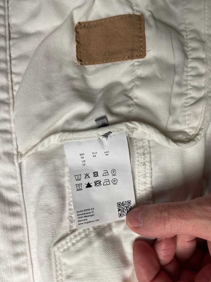 Hugo Boss klassisk denimjacka, storlek M | Köp på Tradera (713386839)