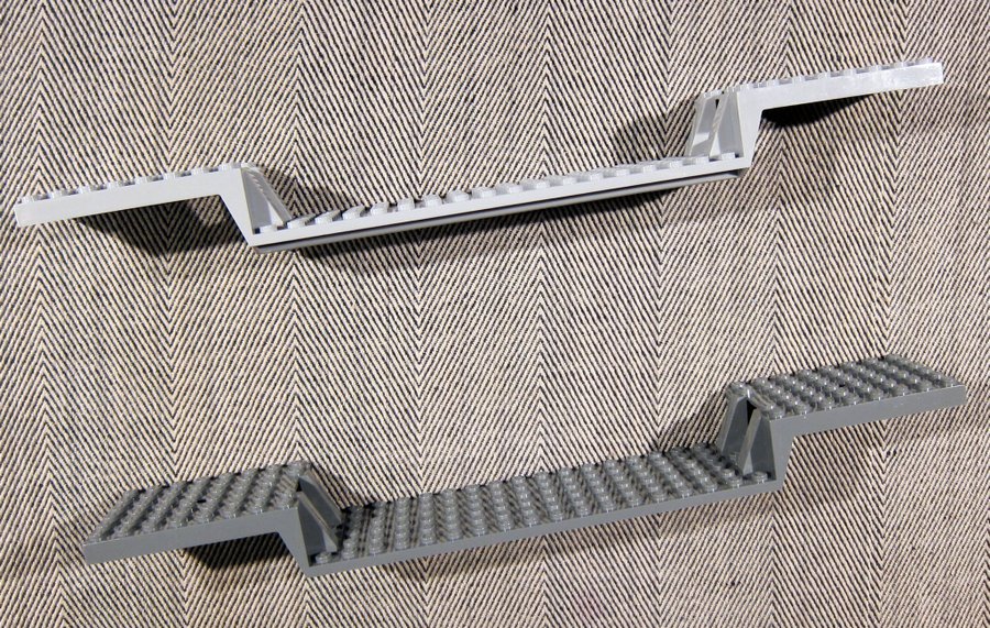 LEGO 2 st Tåg Train Base 6 x 34 Split-Level wit.. | Köp på Tradera ...