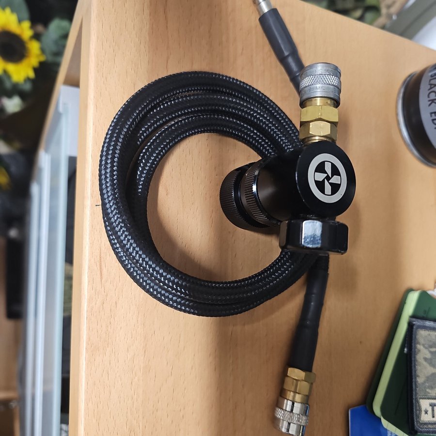 Airsoft ssg10 a3 komplett med reg, slang, tank | Köp på Tradera (713885308)