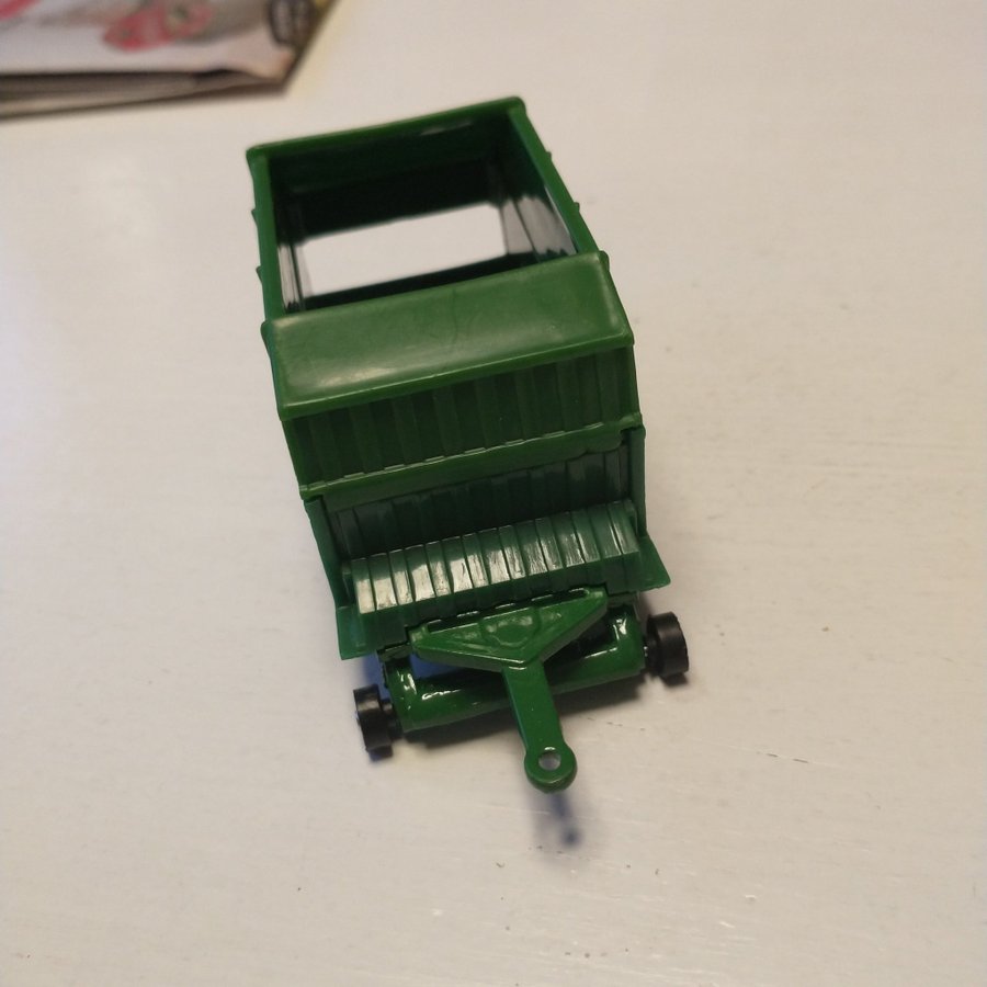 Grön siku leksakstraktorvagn | Köp på Tradera (733342206)
