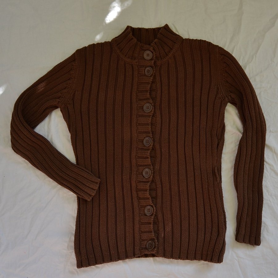 P.O.P brun kofta, storlek 146/152 | Köp på Tradera (708379865)
