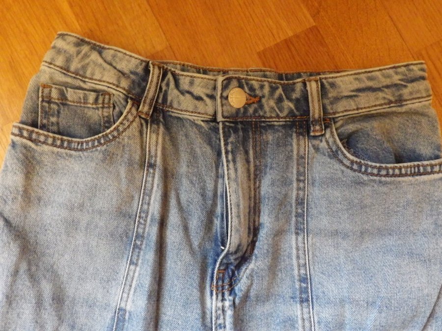 Tuffa Jeans, rejäla byxor med sidfickor från Li.. | Köp på Tradera ...