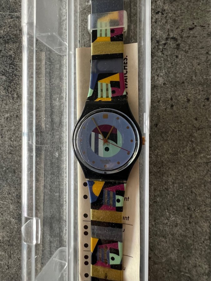 Swatch GB141 “Gold Inlay” från 1991 – Vintage k.. | Köp på Tradera ...