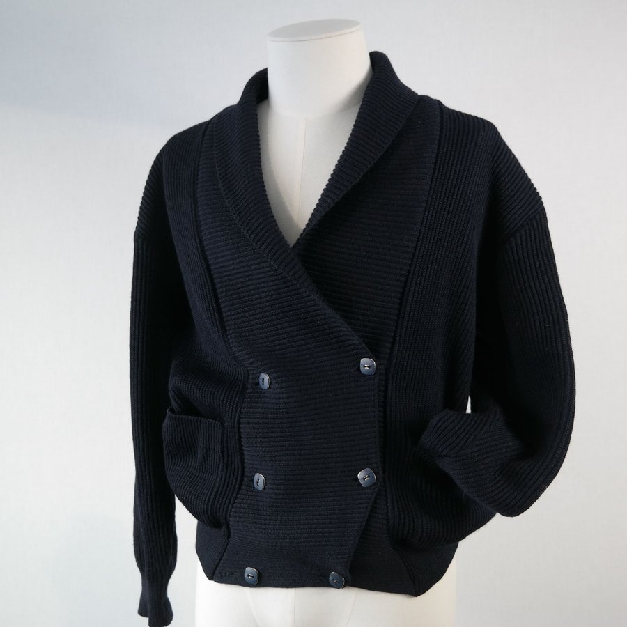 Marinblå Kofta i Ull, Stickad U.. | Köp från OddObjects på Tradera ...