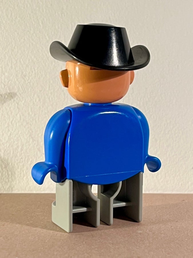 Lego Duplo Cowboy Figur | Köp på Tradera (716247244)