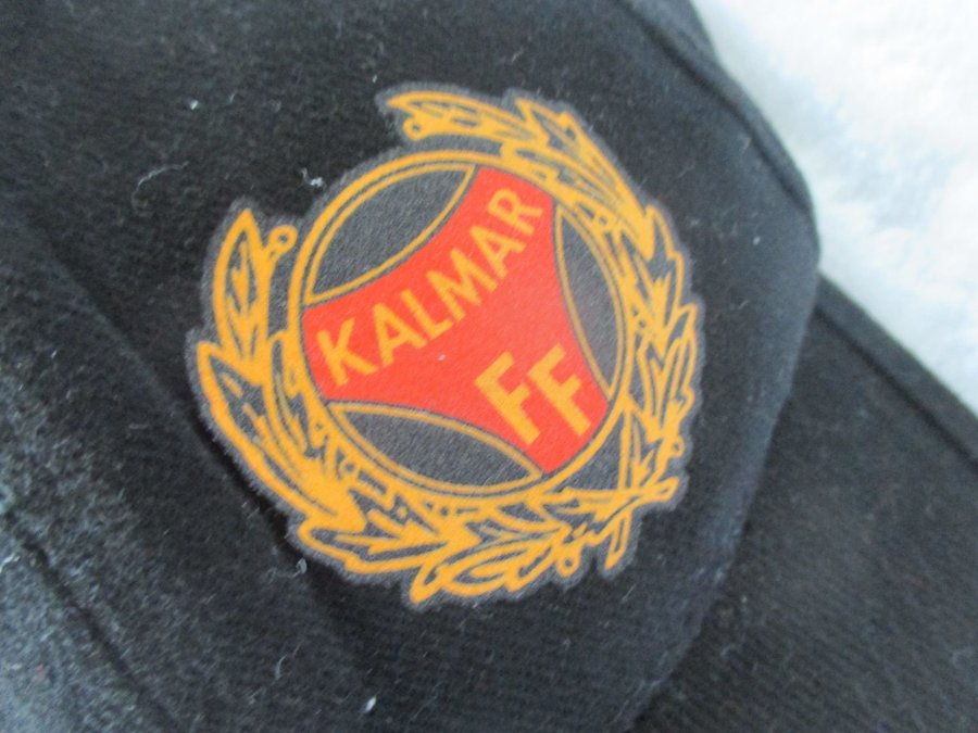 Se produkter som liknar KEPS KALMAR FF KFF CRAMO SVART på Tradera ...