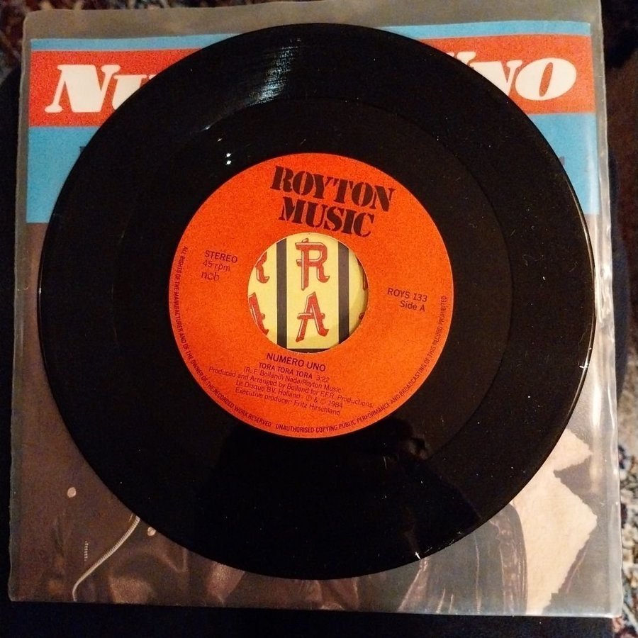 7" singel -Numero Uno Tiger - Tora Tora Tora | Köp på Tradera (698415361)