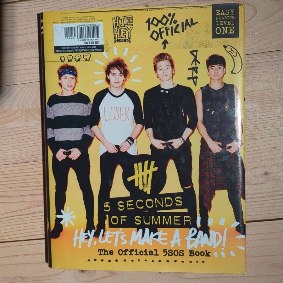 The Official 5SOS Book | Köp på Tradera (714362789)