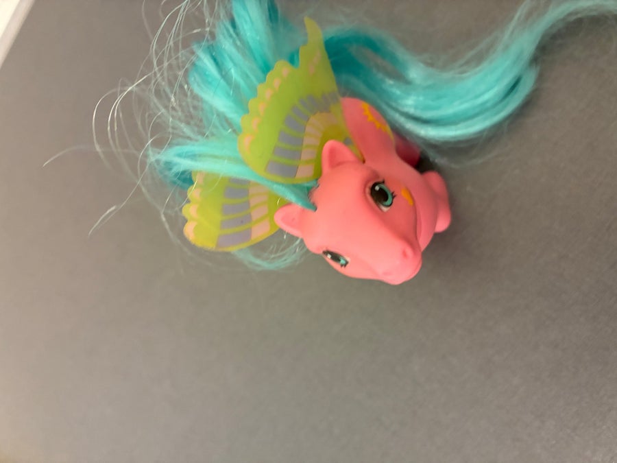 Se produkter som liknar My Little Pony G1 Sun Glider .. på Tradera ...