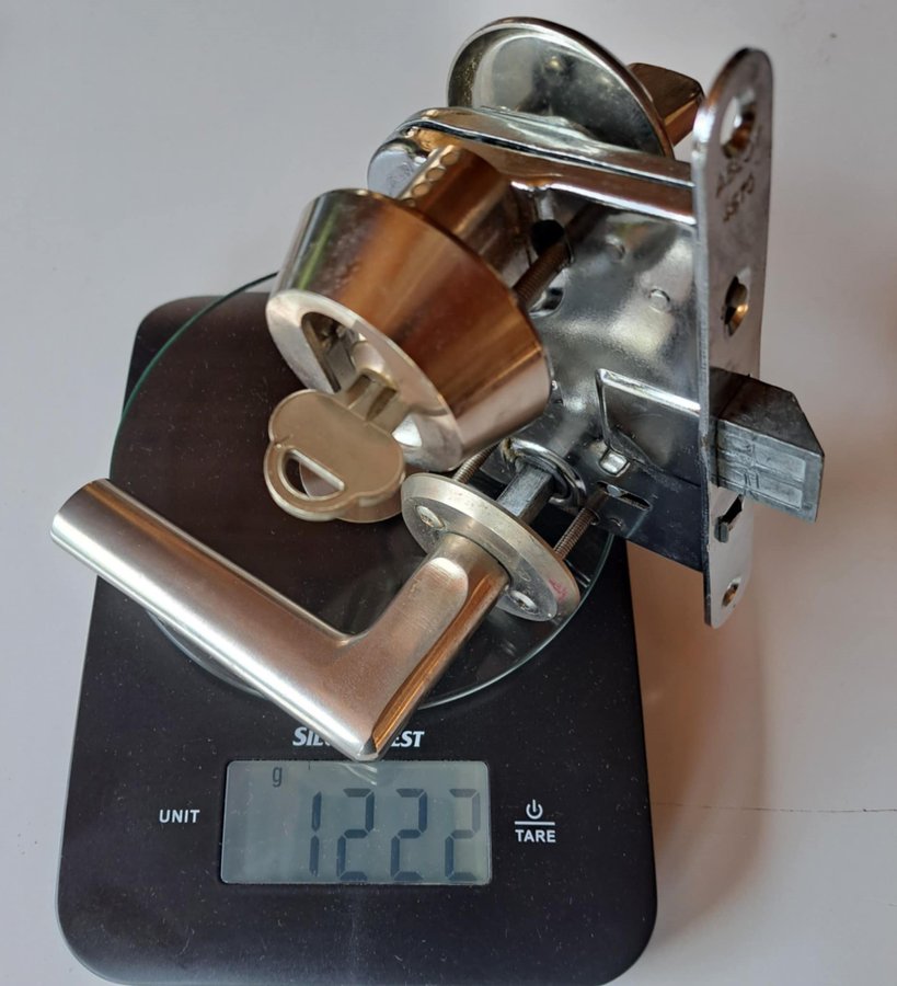 Se produkter som liknar ASSA ABLOY 4570 dörrlås + han.. på Tradera (696825889)