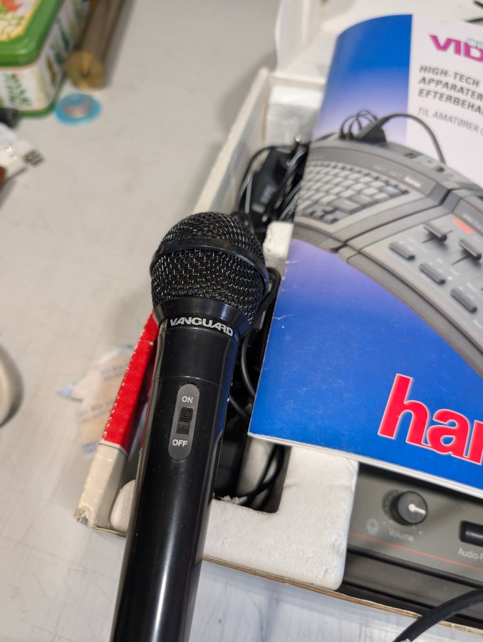 Se produkter som liknar Hama Video Cut 204 – redigeri.. på Tradera ...