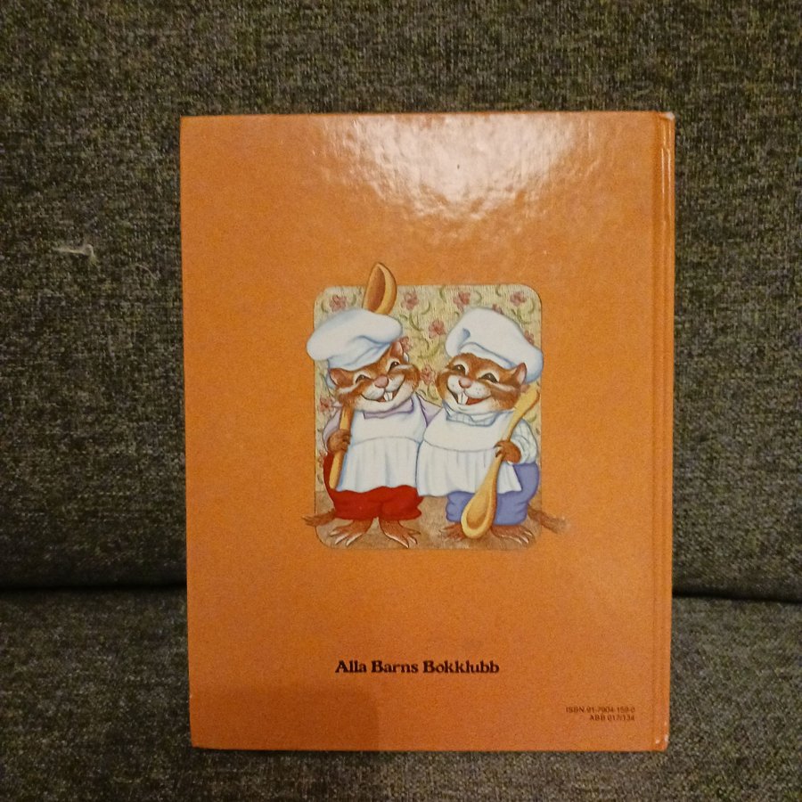 Tuffe Tvättbjörn och andra Godnattsagor av Amye.. | Köp på Tradera (712554788)