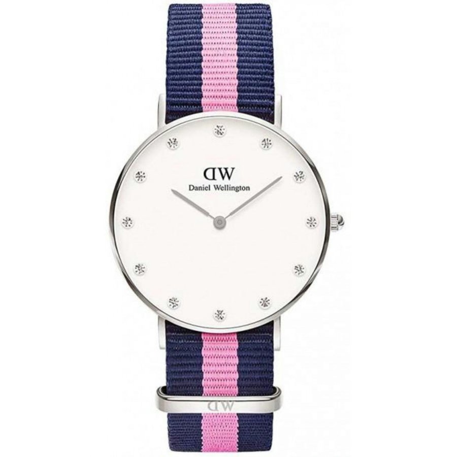 Se produkter som liknar Daniel Wellington-klocka på Tradera (641208981)