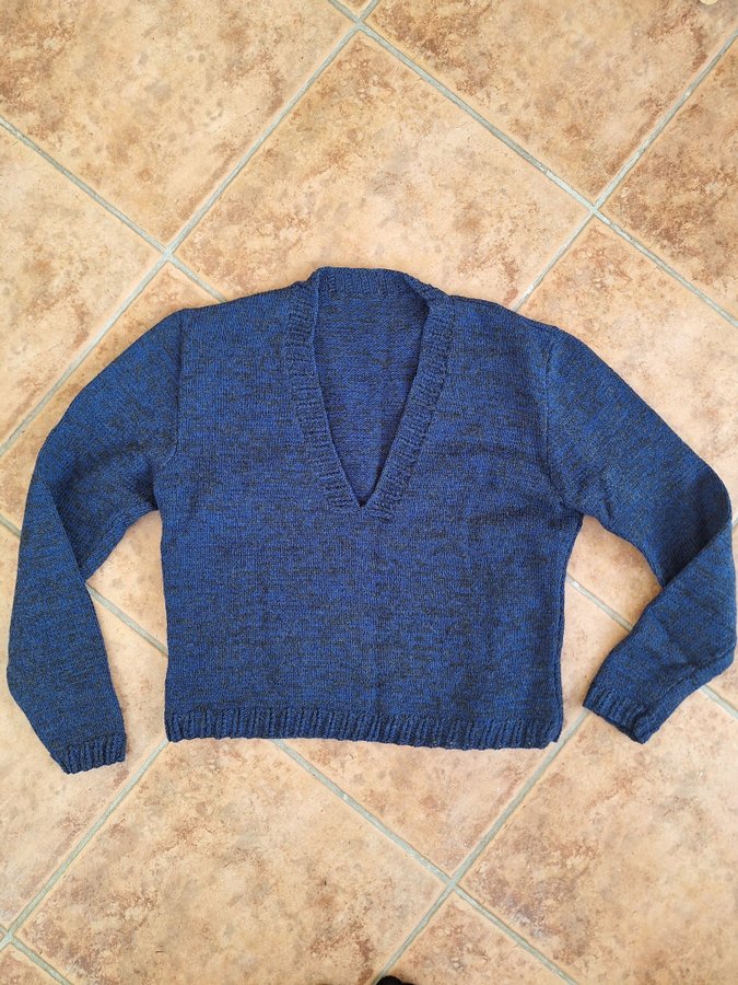 Handstickad kort ull tröja i 40-tal model, st.3.. | Köp på Tradera ...