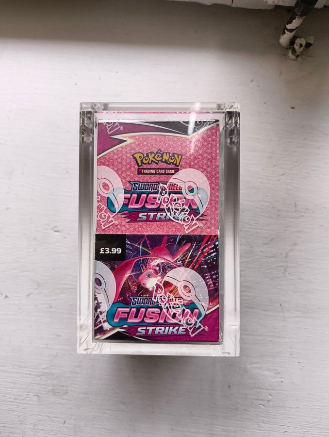 Pokémon Sword & Shield Fusion Strike half sized.. | Köp på Tradera ...