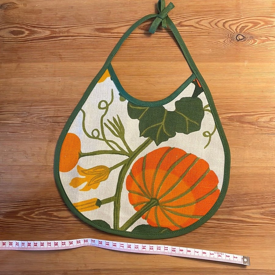 Haklapp av handtryckt tyg ”pumpor” design: Eva .. | Köp på Tradera ...