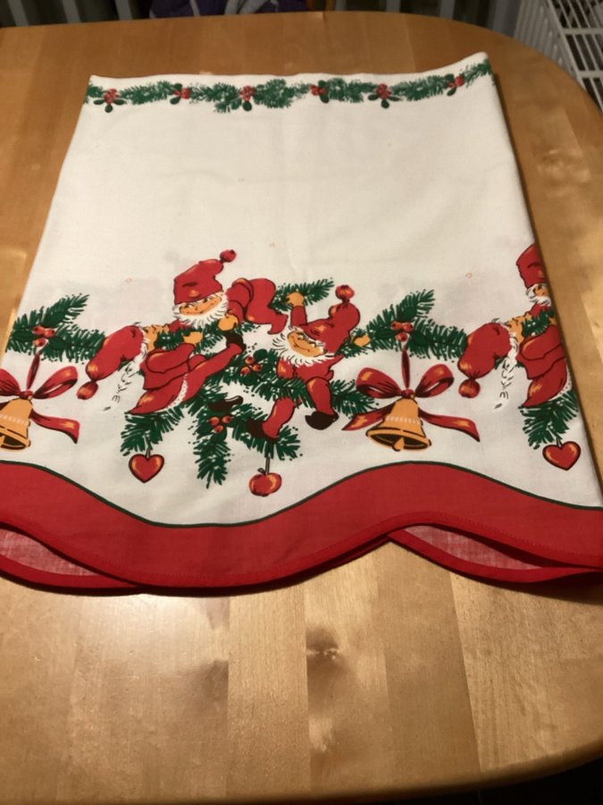 Retro Gardinkappa, löpare och 2 små dukar Desig.. | Köp på Tradera ...