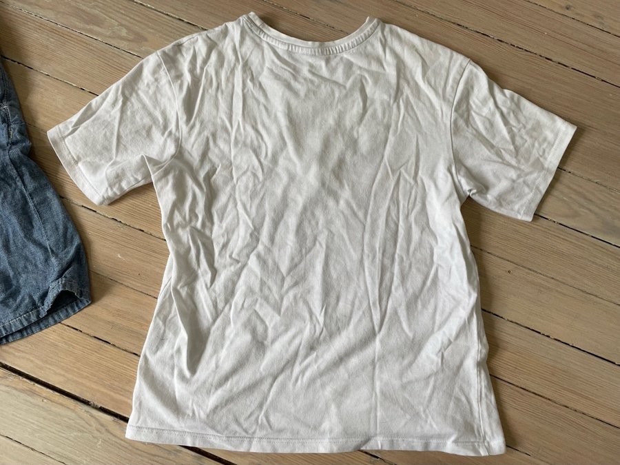 WE Teens vit t-shirt, storlek 122/128, tiger, ’.. | Köp på Tradera ...