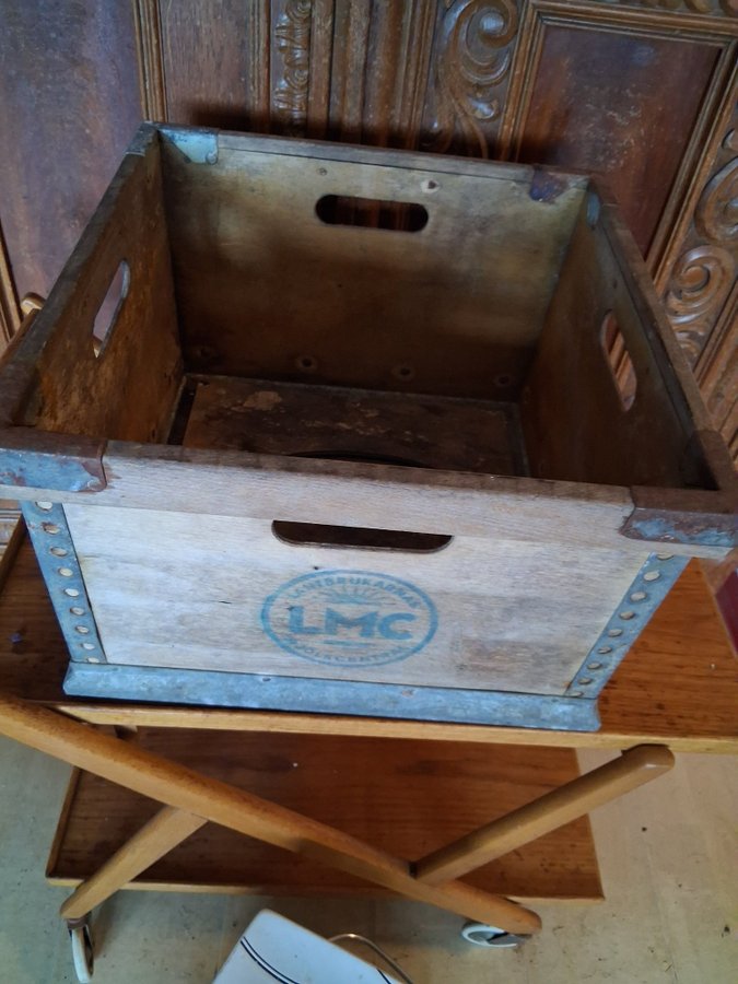 Vintage LMC Låda mjölkflaske låda 41,5x41,5x 26.. | Köp på Tradera ...