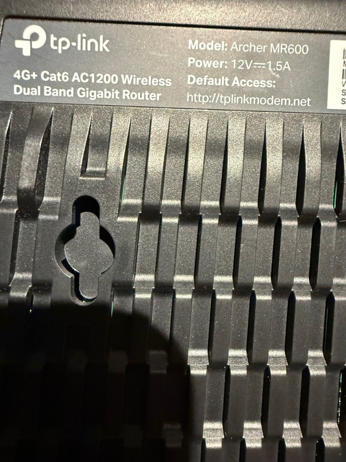 TP-Link Archer MR600 4G+ Cat6 AC1200 Trådlös Du.. | Köp på Tradera ...