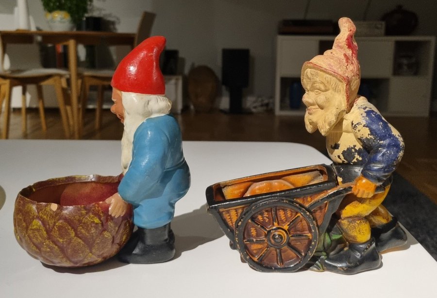 Två Äldre jultomtar VEB Gräfenroda + en till. T.. | Köp på Tradera ...