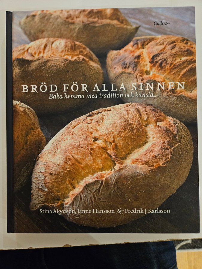 Bröd för alla sinnen : Baka hemma med tradition.. | Köp på Tradera ...