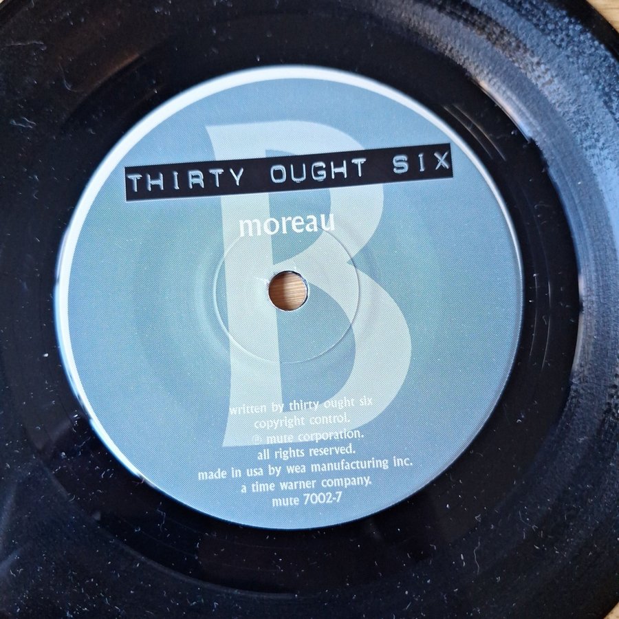 30 OUGHT 6 - Moreau 7" singel | Köp på Tradera (686105464)