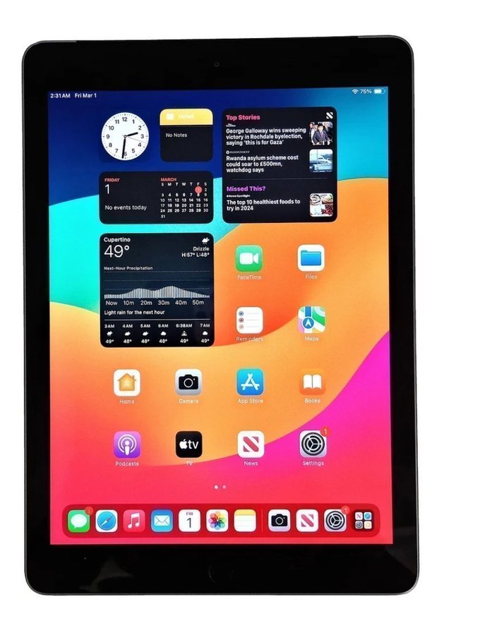 Apple iPad 6, 32 GB, allt funkar, laddare ingår | Köp på Tradera ...
