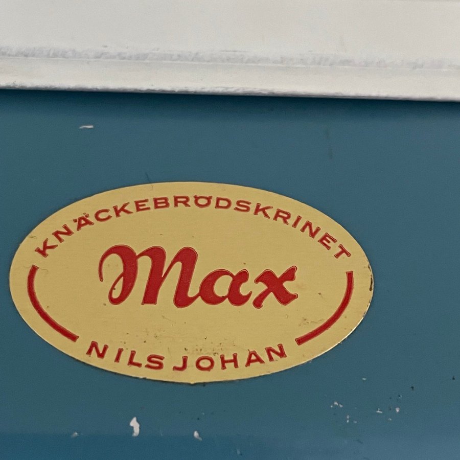 Knäckebrödsskrin ”Max” från NilsJohan/Retro | Köp på Tradera (708755024)