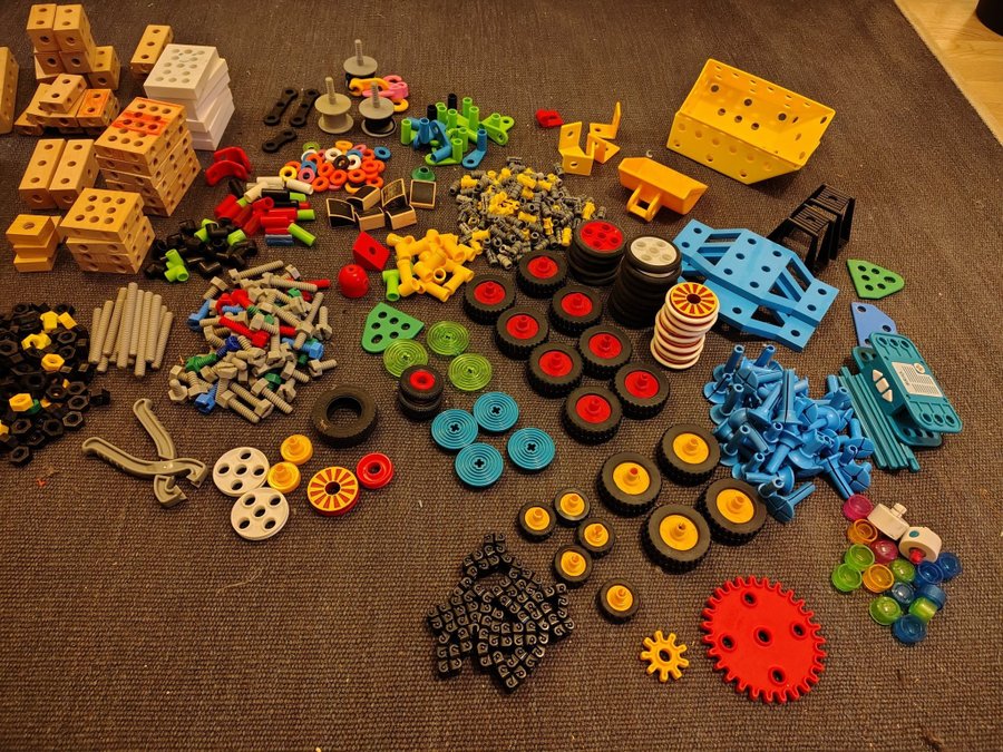5.5kg STOR samling Brio Builder Mec Mekano Mecc.. | Köp på Tradera ...