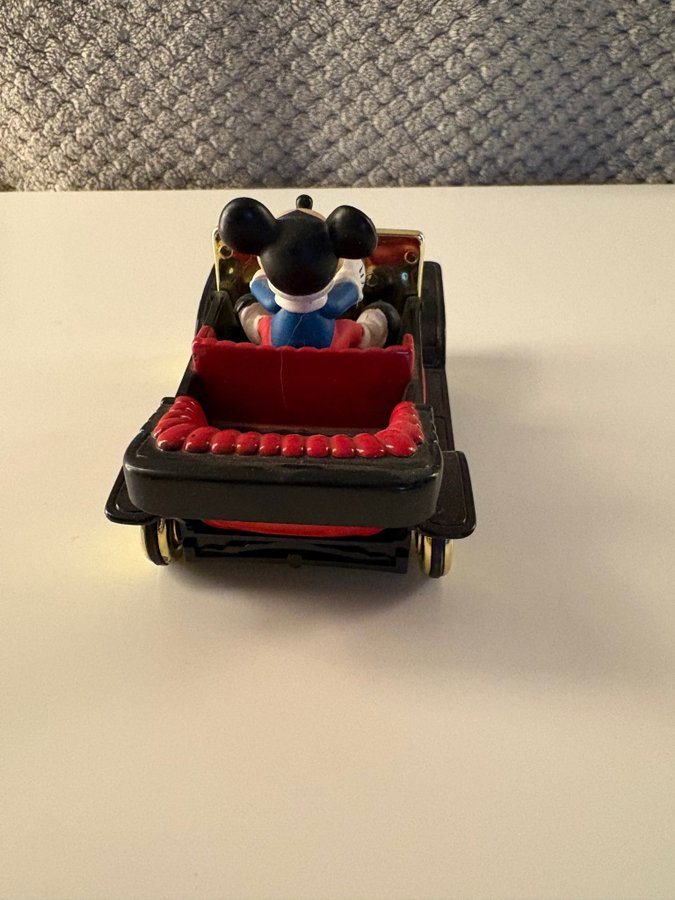 Mickey Mouse Bil | Köp på Tradera (701340435)