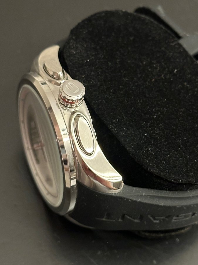 GANT Klocka med Chronograph | Köp på Tradera (703210140)