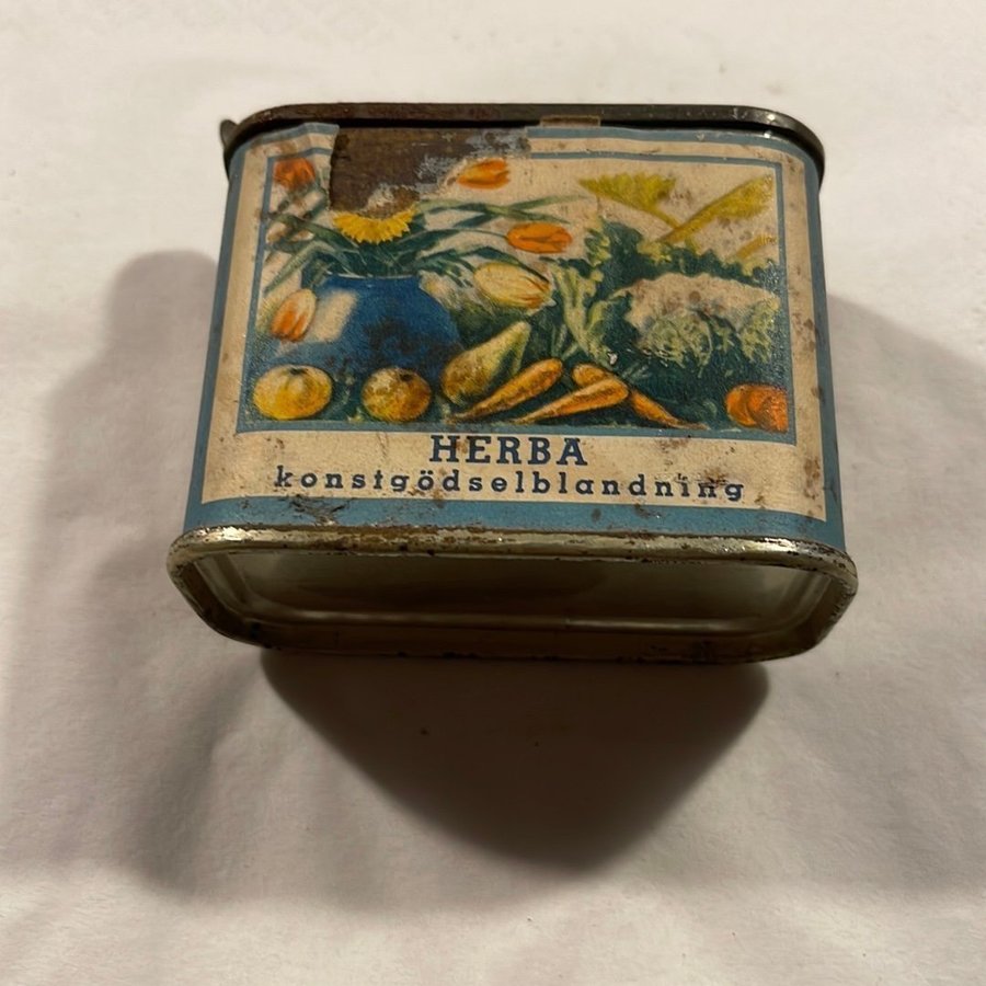 Gammal Herba konstgödselburk Nr 1 – A.B. Nitrog.. | Köp på Tradera ...