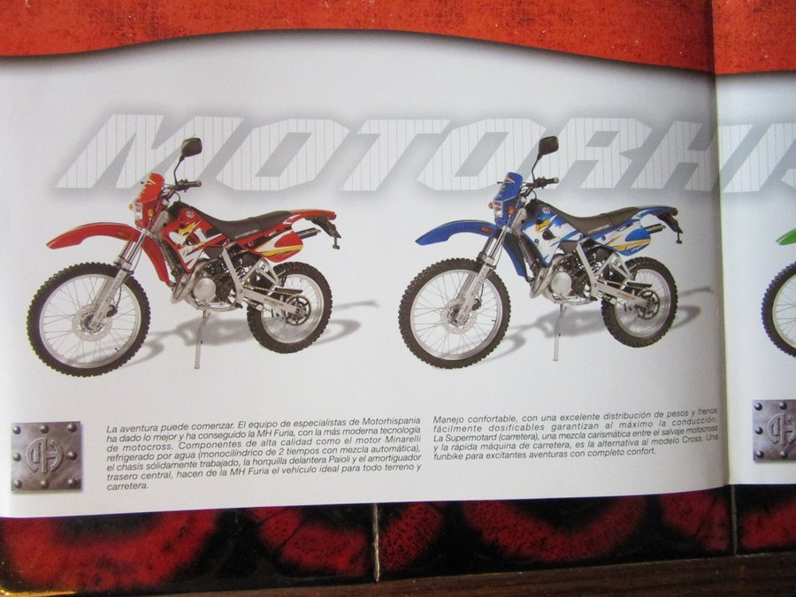 Se produkter som liknar Motorhispania Furia 50 moped .. på Tradera ...