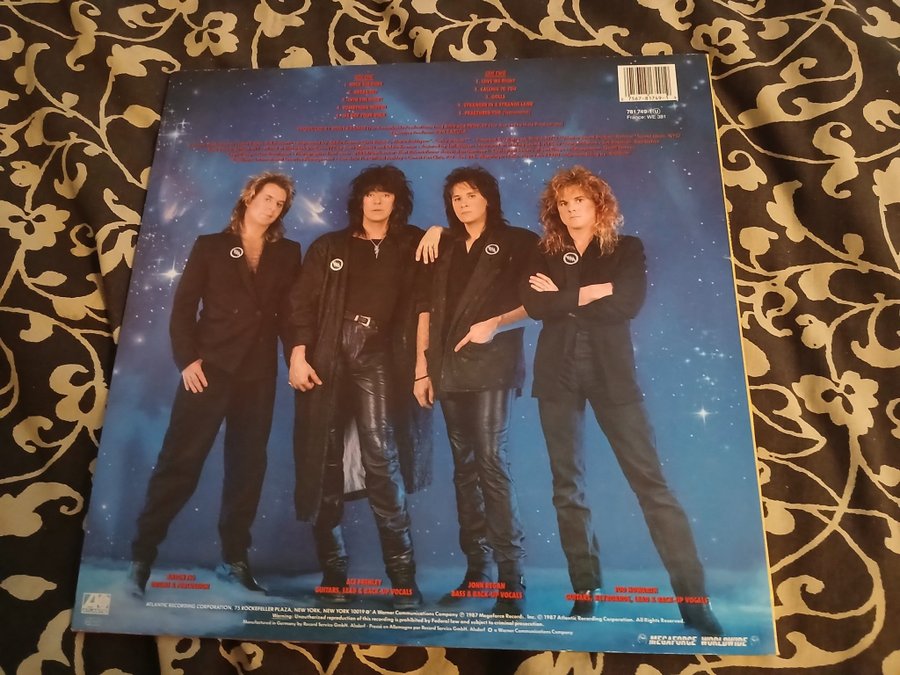 Ace Frehley - Frehley's Comet - Vinyl LP | Köp på Tradera (711706358)