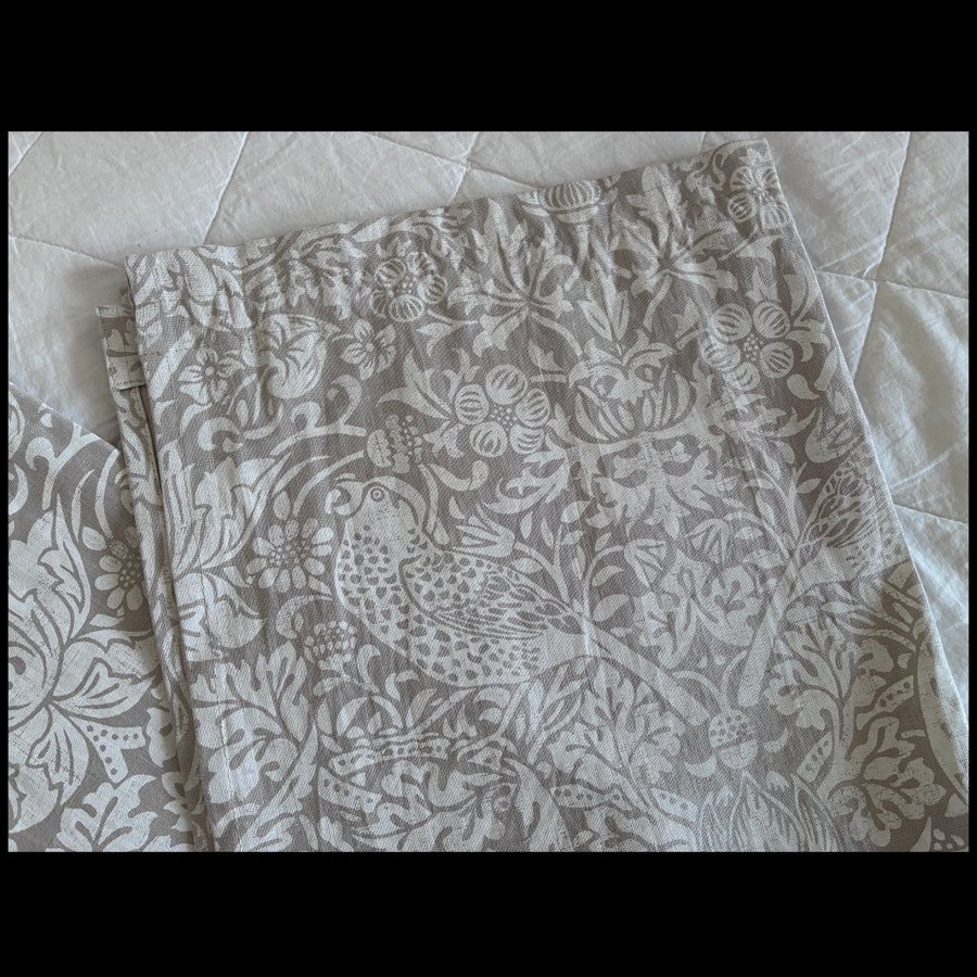 Cafégardiner~William Morris Pure~Strawberry Thief | Köp på Tradera ...