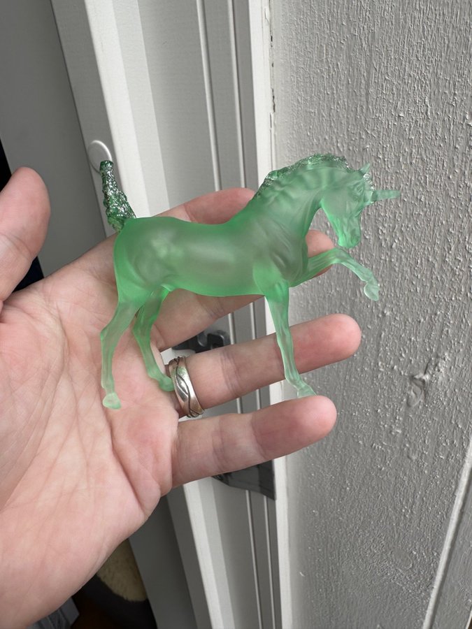 Breyer Stablemates Gems of the Ocean Gift Set | Köp på Tradera (708386629)