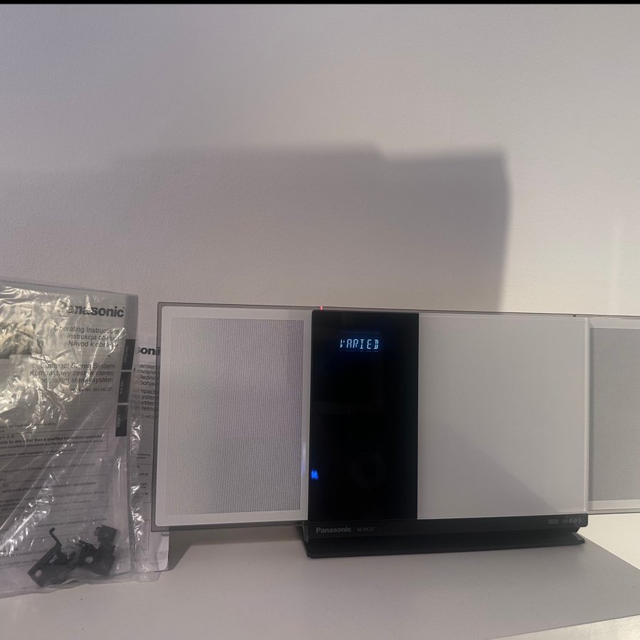 Panasonic SC-HC37 Compact Stereo System – CD/FM.. | Köp på Tradera ...