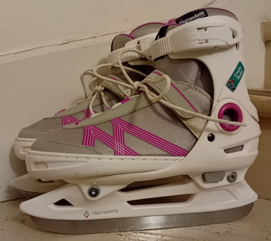 Tecno Pro Skridskor- Storlek 33-36 | Köp på Tradera (711634905)